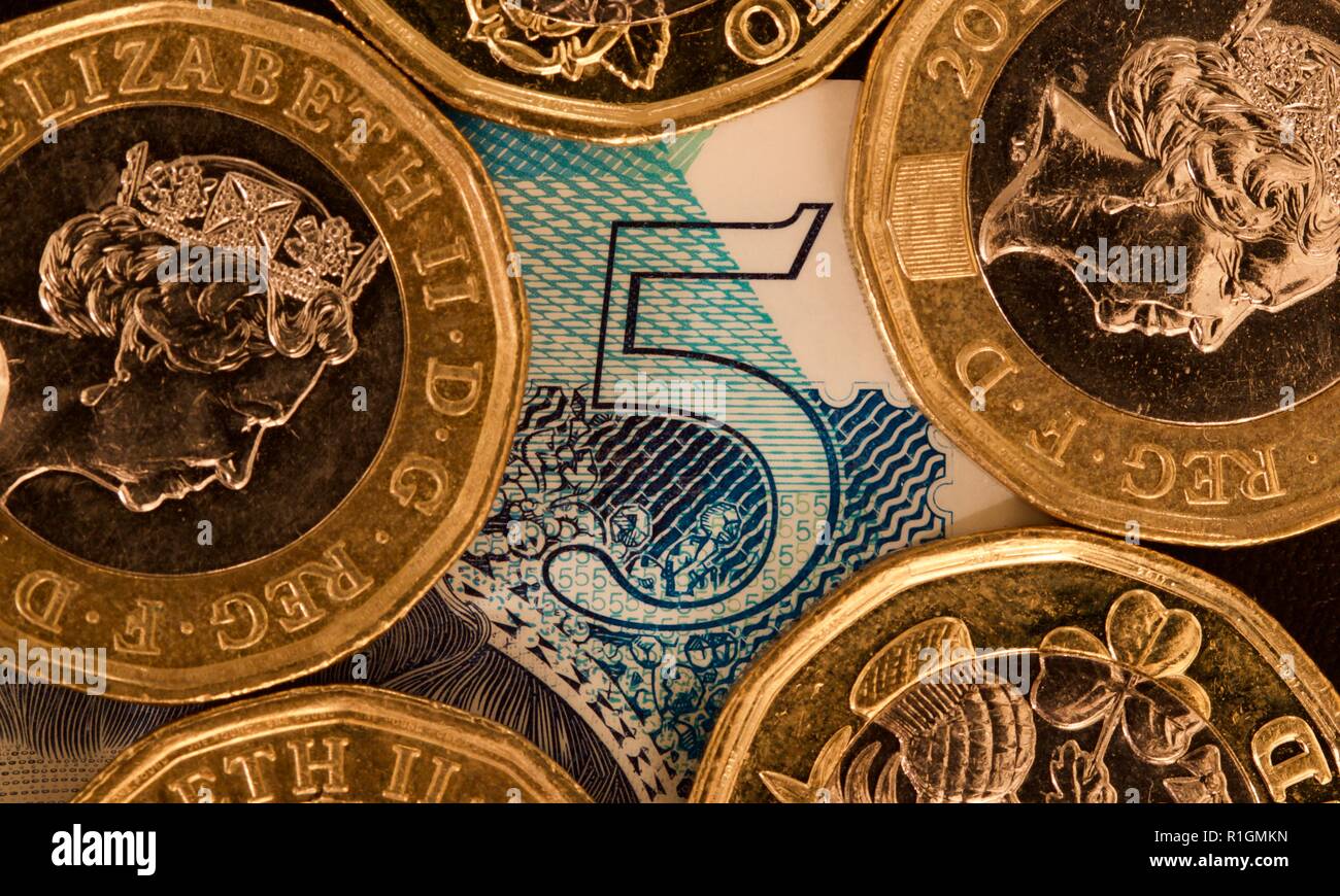 British English currency, coins and banknote, UK sterling Stock Photo ...