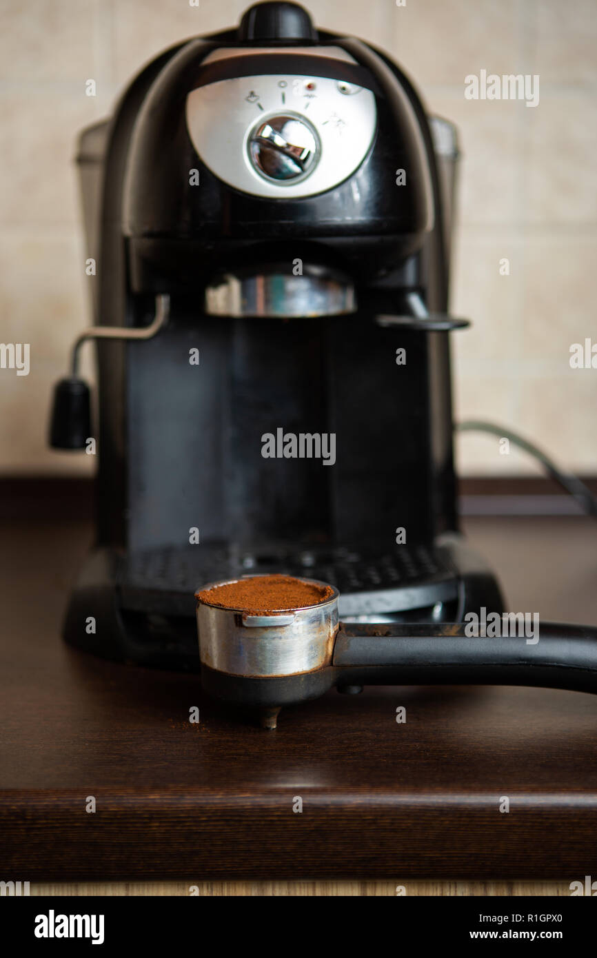 Automatic coffee brewer hi-res stock photography and images - Alamy