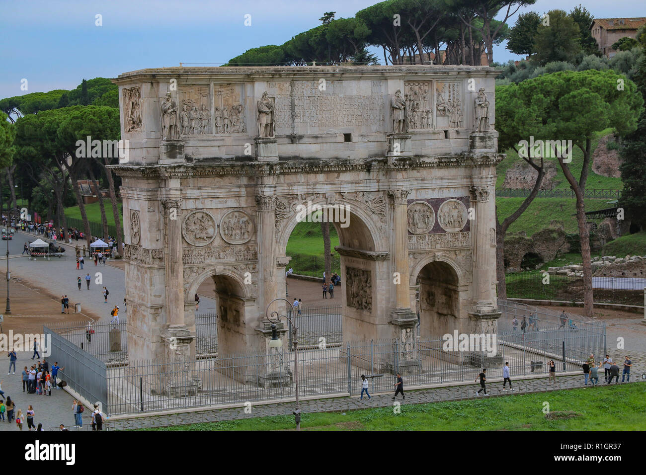 architecture in rome Stock Photo - Alamy