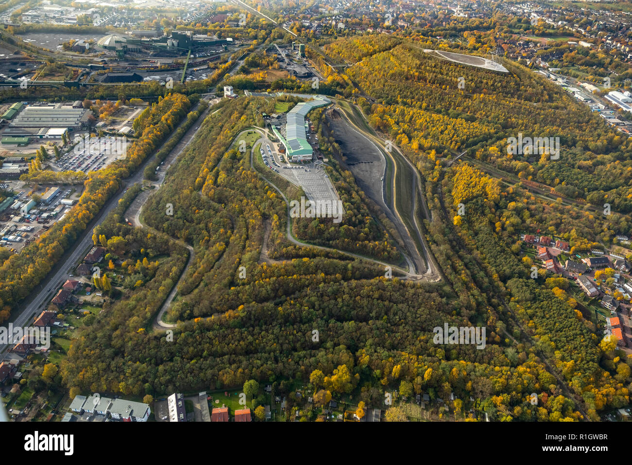Intersport Alpincenter High Resolution Stock Photography and Images - Alamy