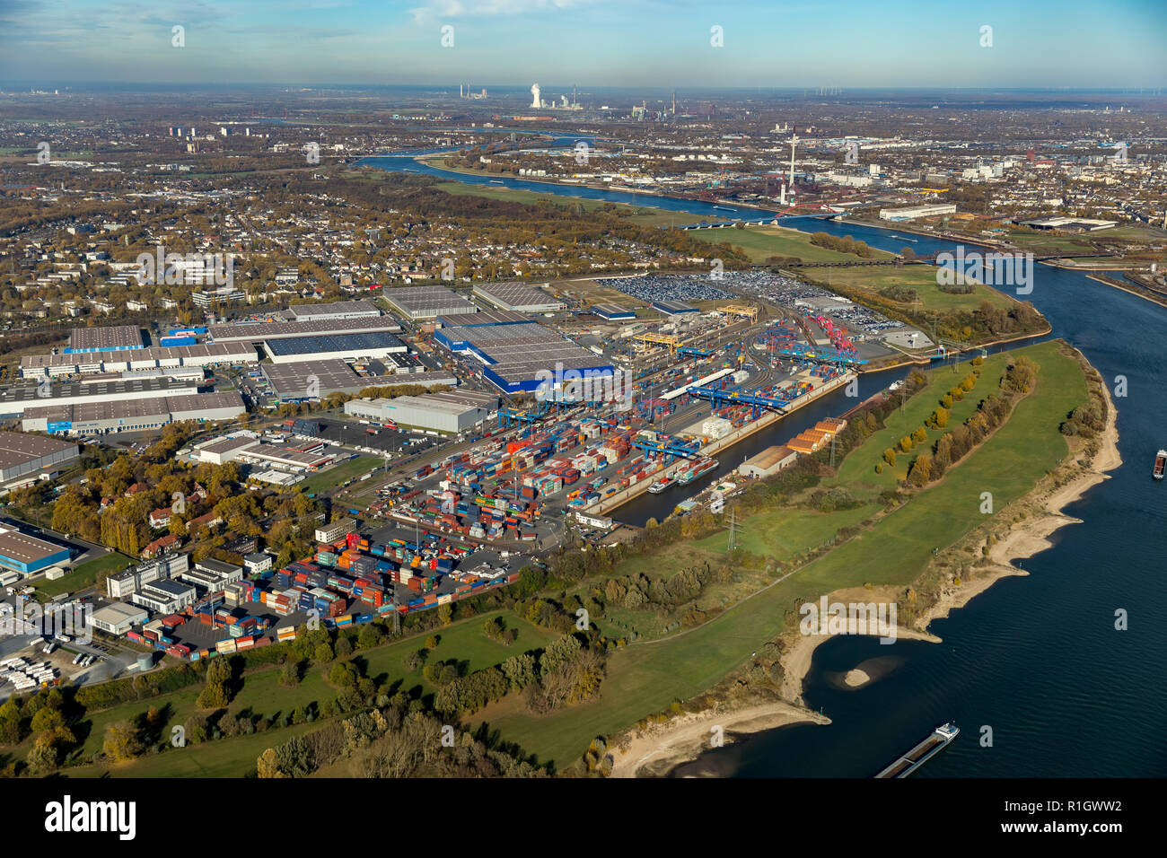 Logport ruhr gmbh hi-res stock photography and images - Alamy