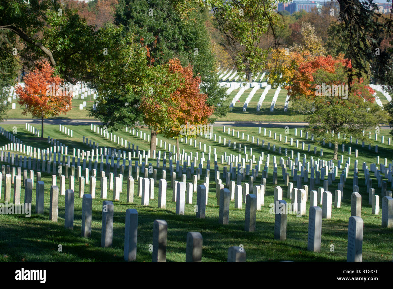 Arlington national cemetery view hi-res stock photography and images ...