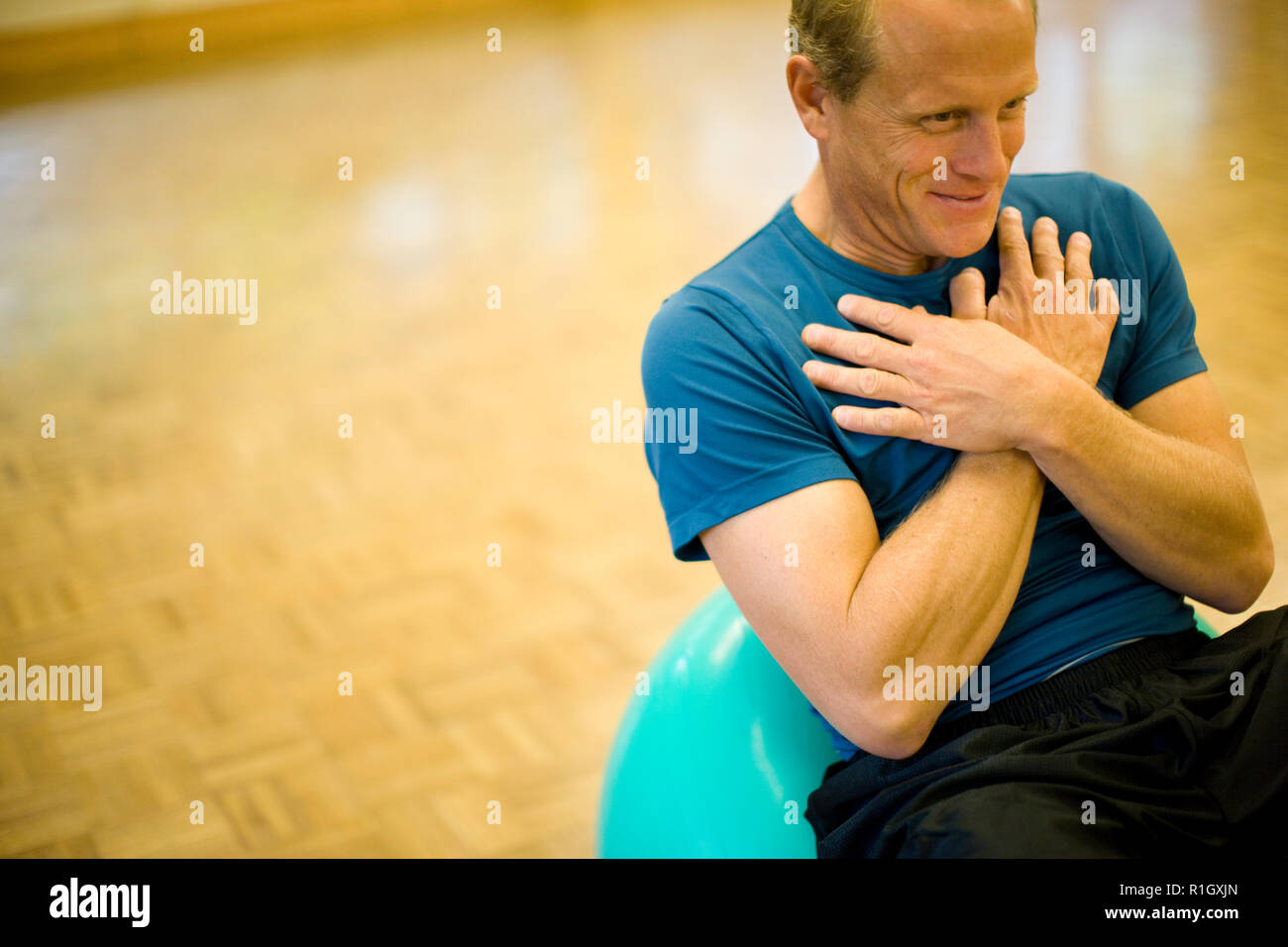 Male hands crossed on chest hi-res stock photography and images - Alamy