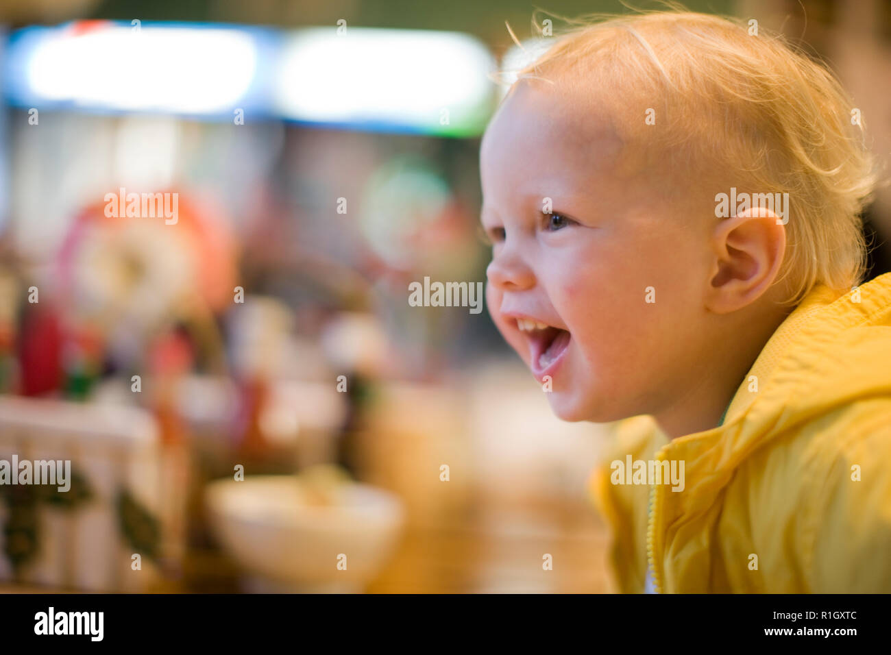 Towhead baby hi-res stock photography and images - Alamy