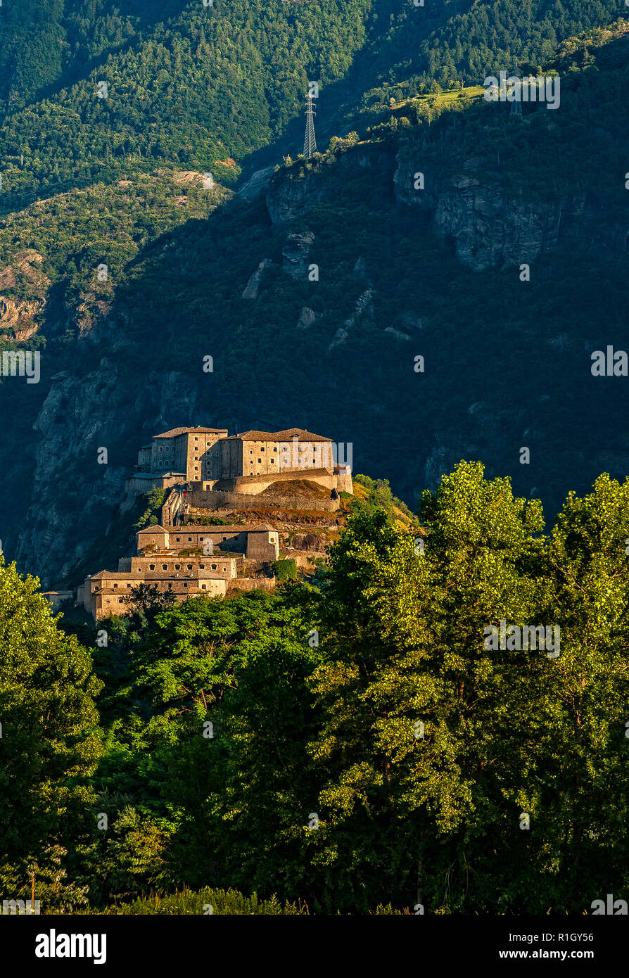 Bard fort hi-res stock photography and images - Alamy