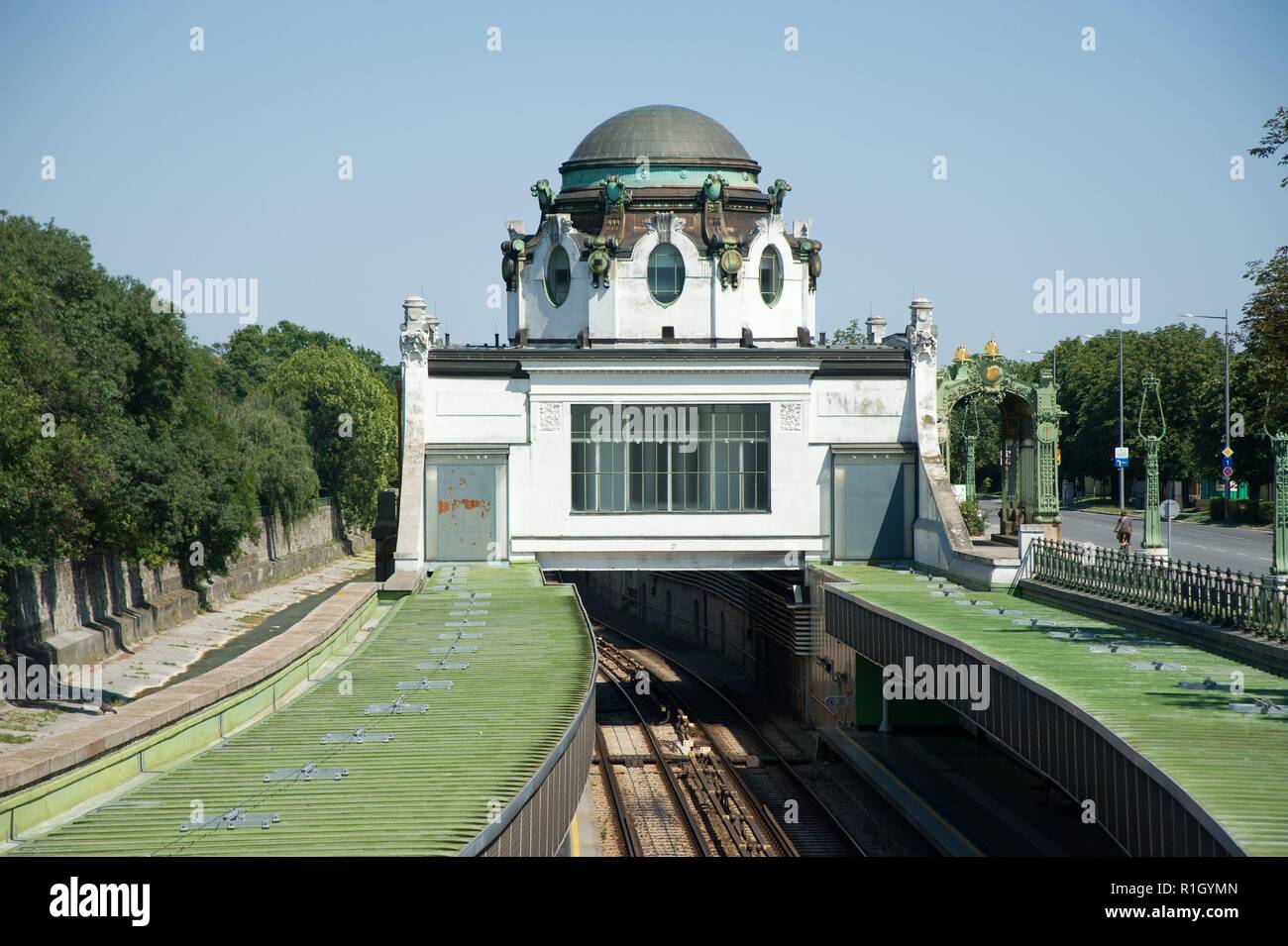 Wien, Stadtbahn, Hofpavillon Hietzing, Architekt Otto Wagner 1899 ...