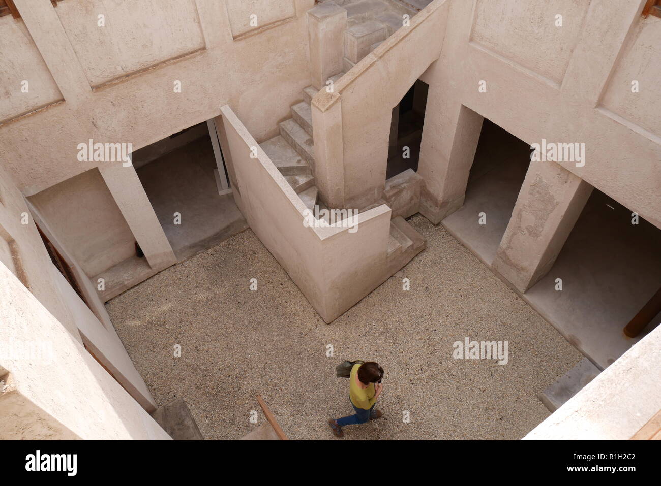 Gulf house hi-res stock photography and images - Alamy