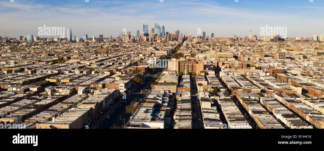 Row homes philadelphia hi-res stock photography and images - Alamy