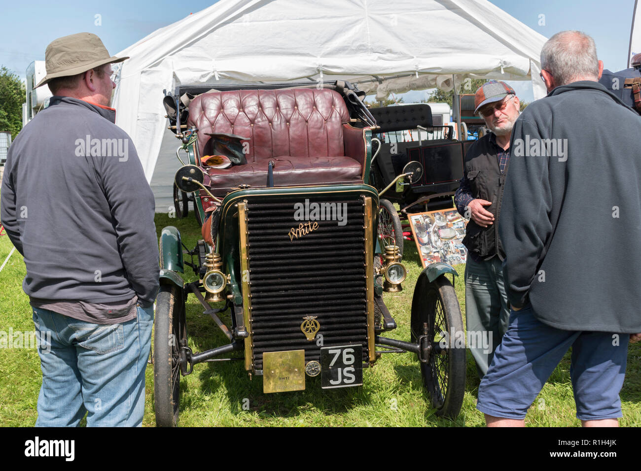 steam enthusiasts, white steam car, stithians steam rally, cornwall, uk ...