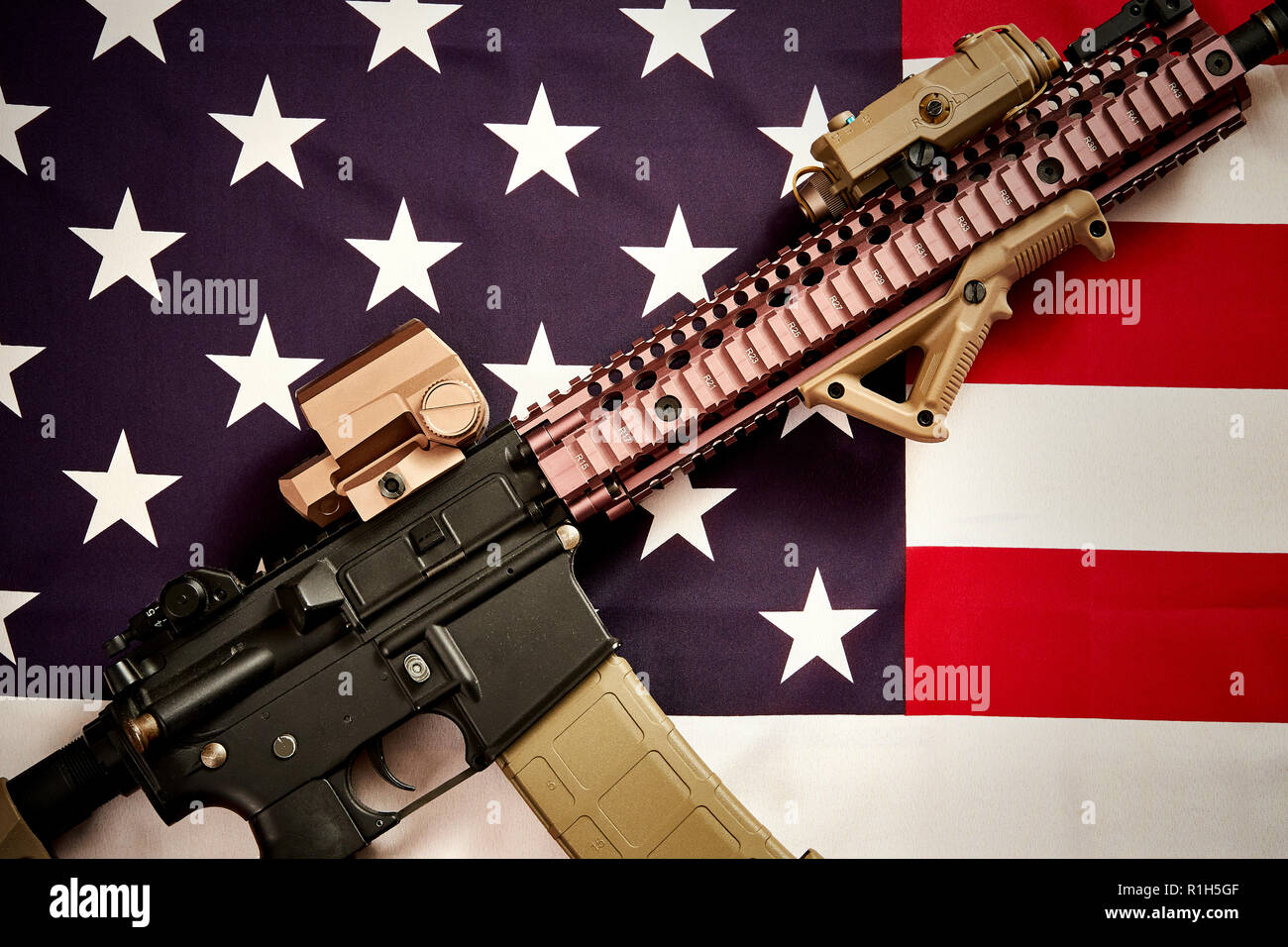 M4 carbine assault rifle american hi-res stock photography and images ...