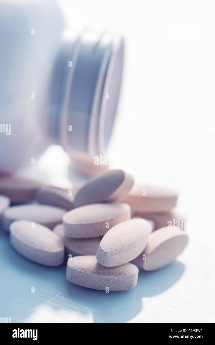 Multivitamin supplement tablet close up hi-res stock photography and ...