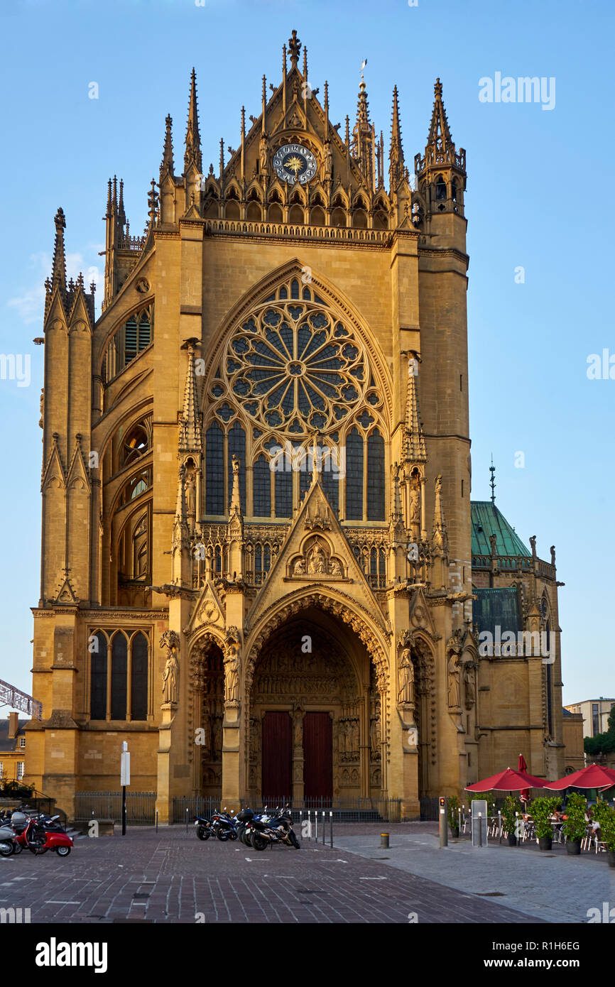 Cathedrale Of Metz Moselle France Stock Photo - Alamy