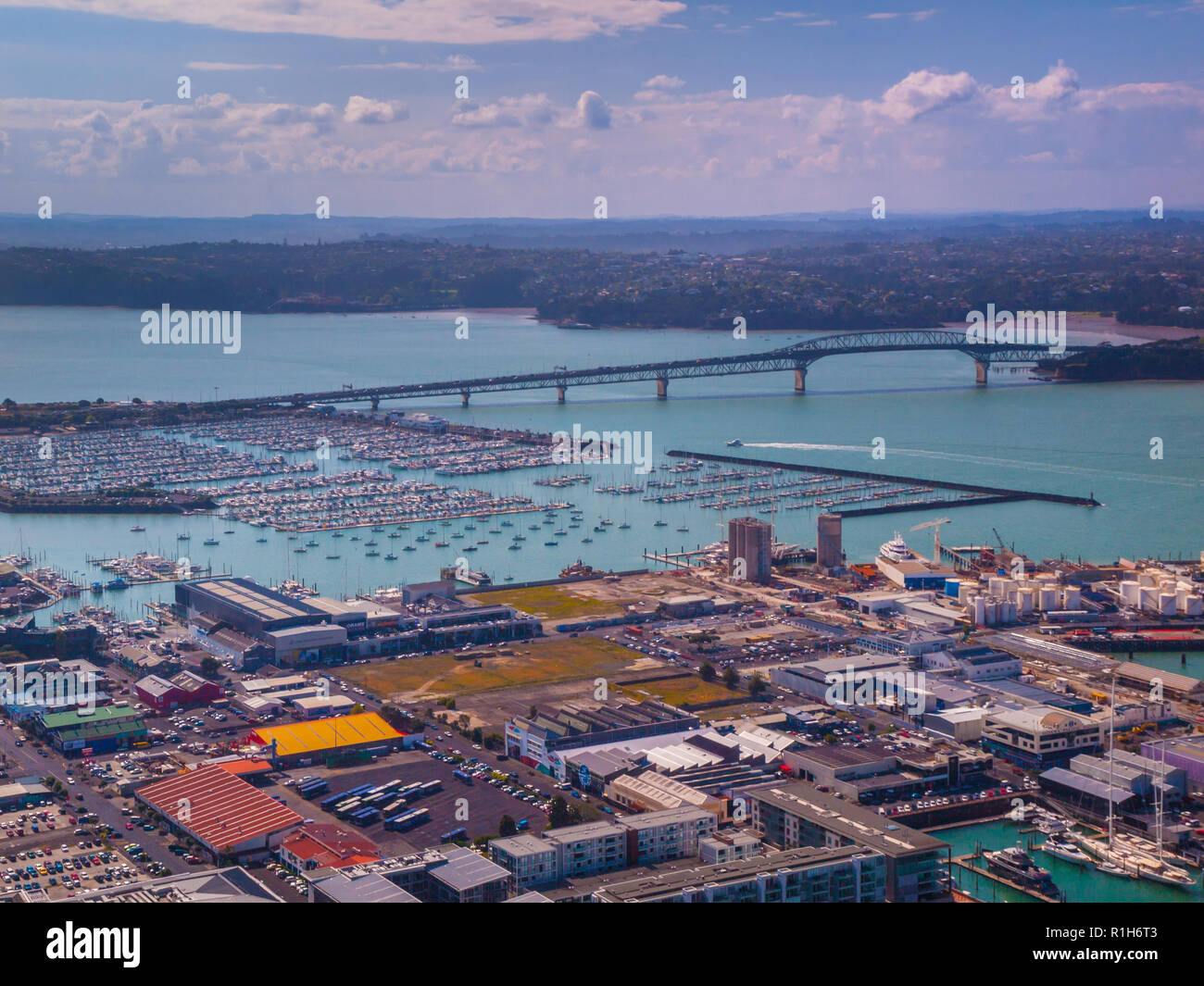 Auckland waitemata harbour aerial hi-res stock photography and images ...