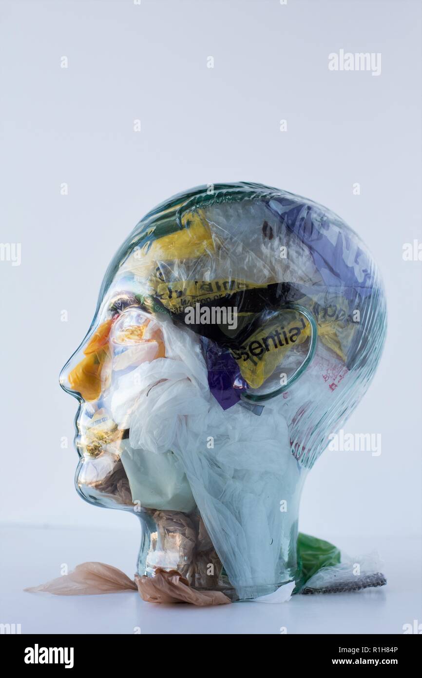 Man made of plastic pollution hi-res stock photography and images - Alamy