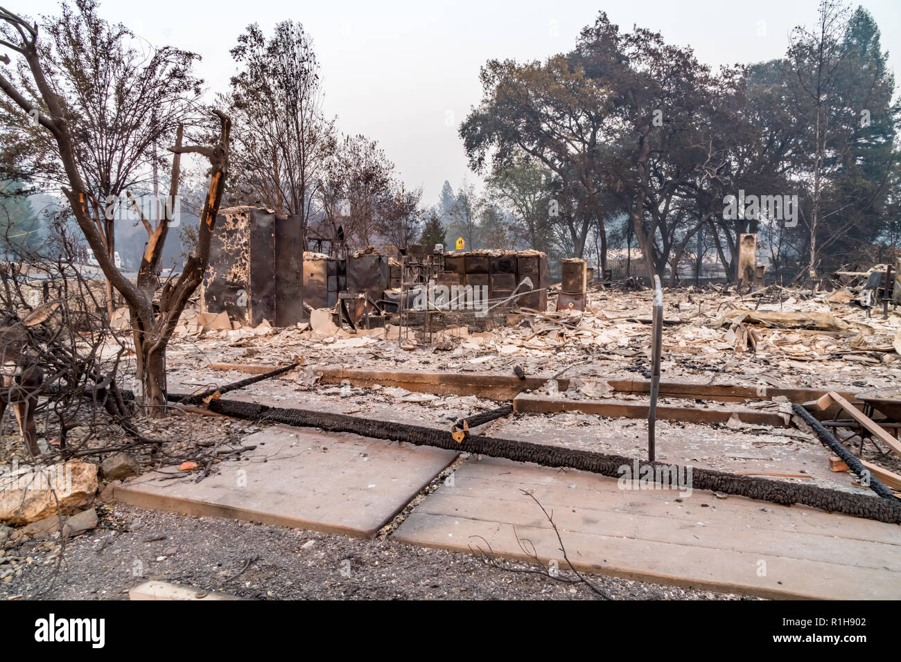 Wildland Fire Damage Firefighters Fighting Fire California Stock Photo ...