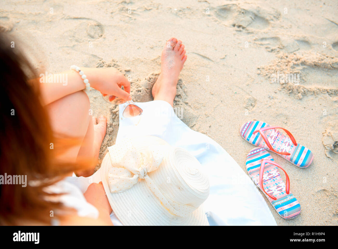 Beautiful women travel alone at the beach on Summer. Sea and sky on ...