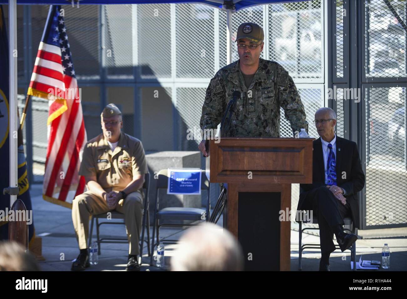 BREMERTON, Wash. (Sept. 19, 2018) - Capt. Howard Markle, commanding ...