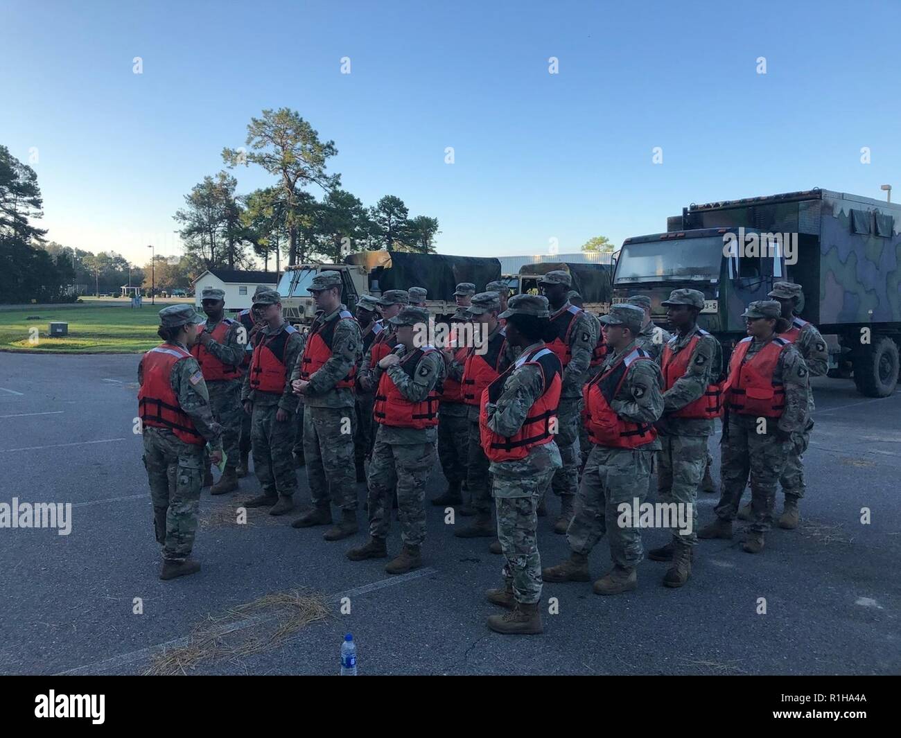 Soldiers assigned to 101st Sustainment Brigade "Lifeliners," 101st ...