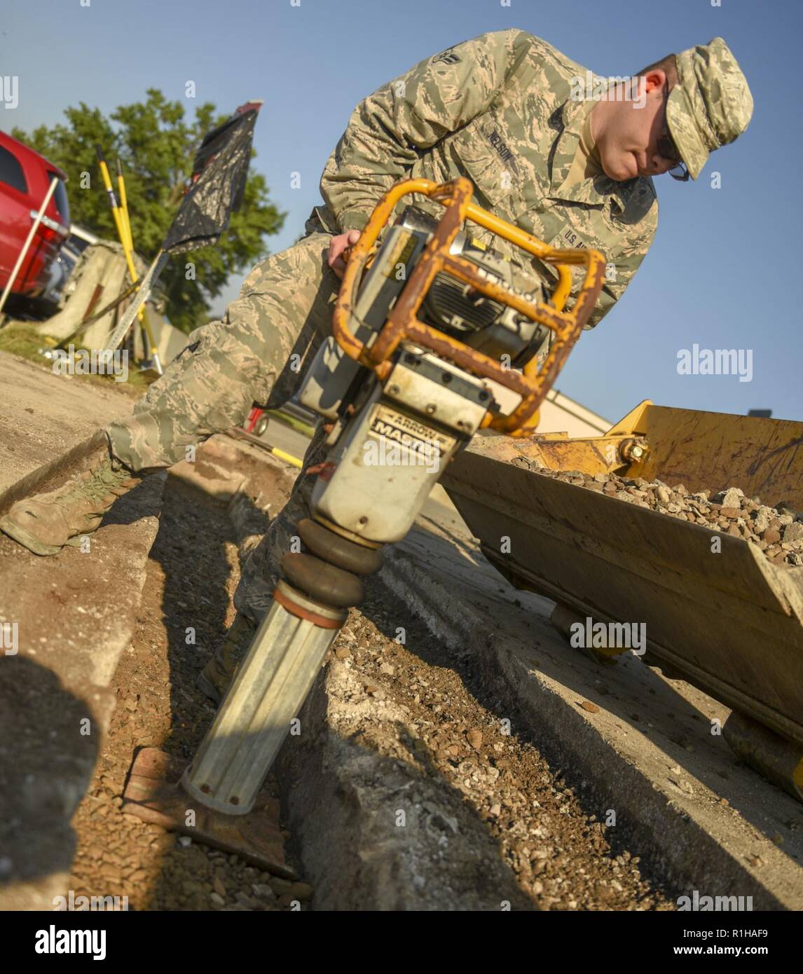 Tamping asphalt hi-res stock photography and images - Alamy