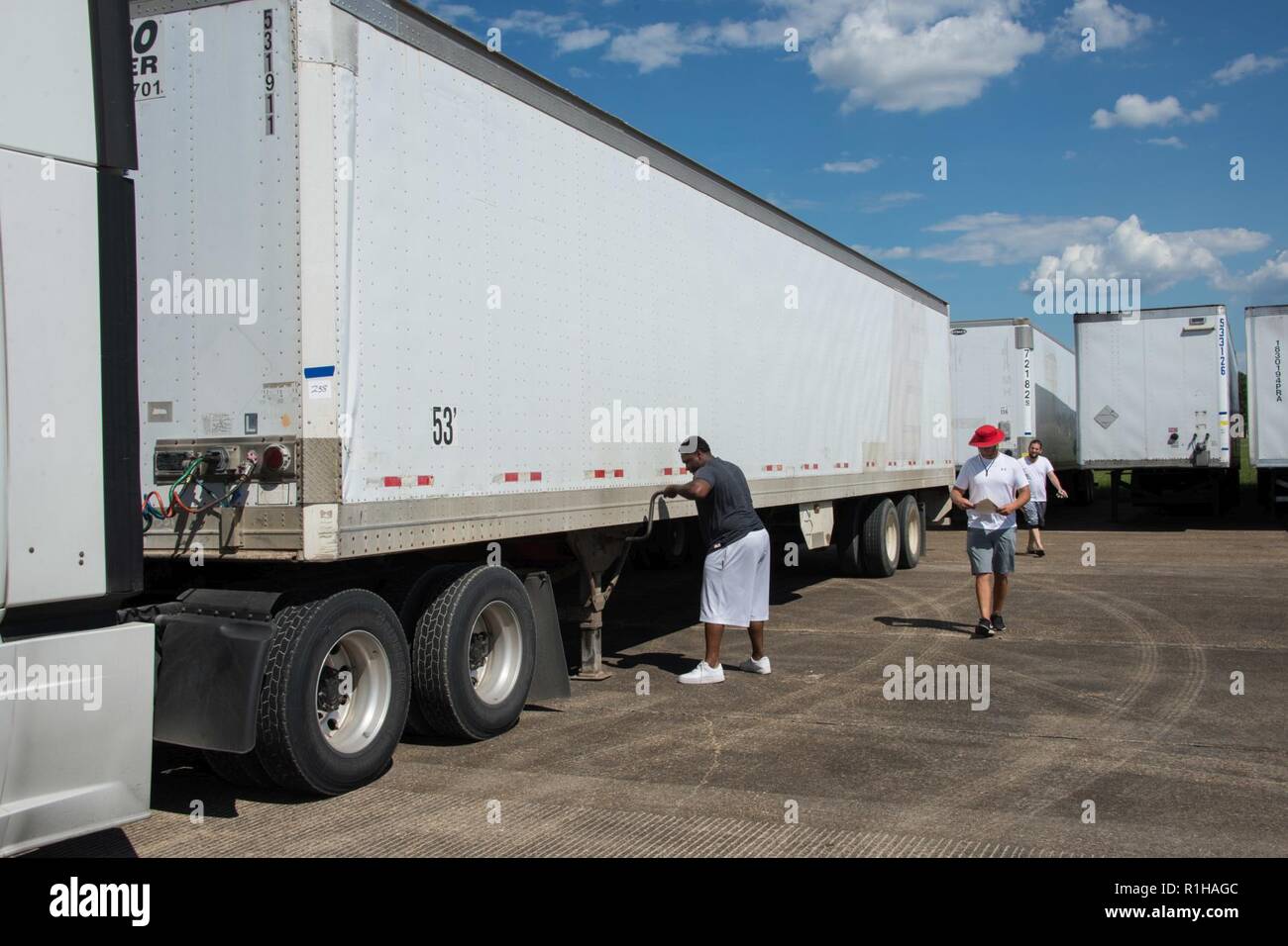 Emergency response trailers hi-res stock photography and images - Alamy