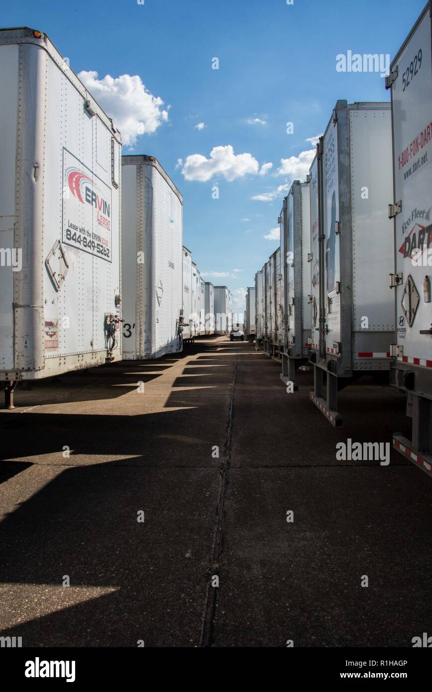 Emergency response trailers hi-res stock photography and images - Alamy