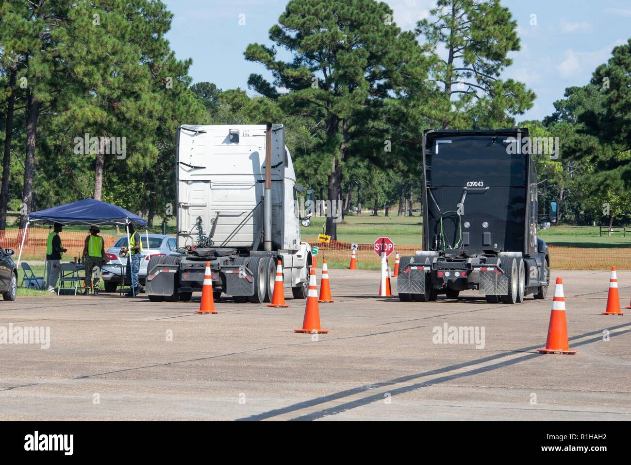 Emergency response trailers hi-res stock photography and images - Alamy