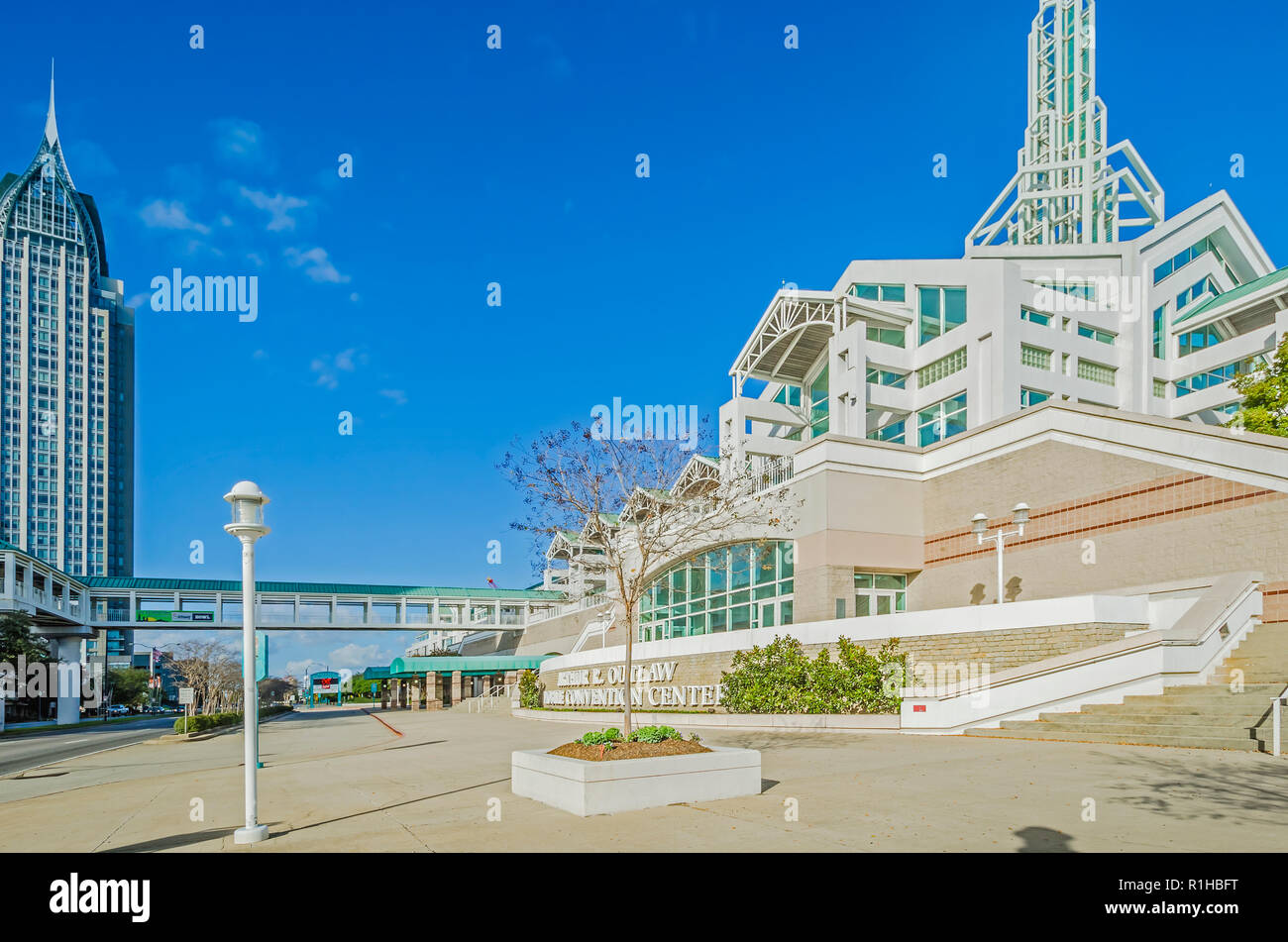 The RSA Battle House Tower, and the Arthur R. Outlaw Mobile Convention ...