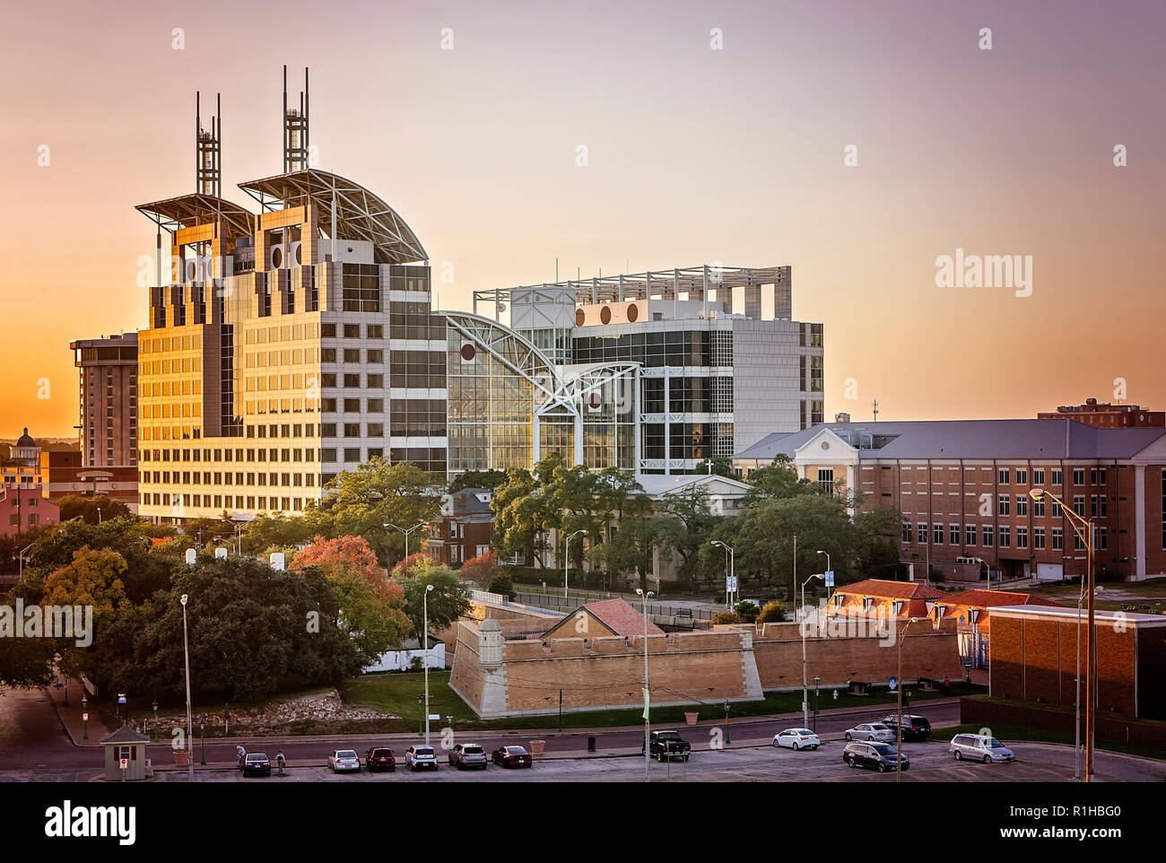 Mobile architecture hi-res stock photography and images - Alamy