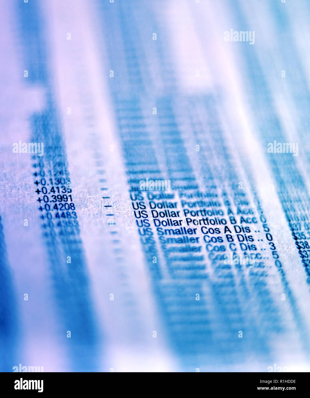 Stock market pages hi-res stock photography and images - Alamy