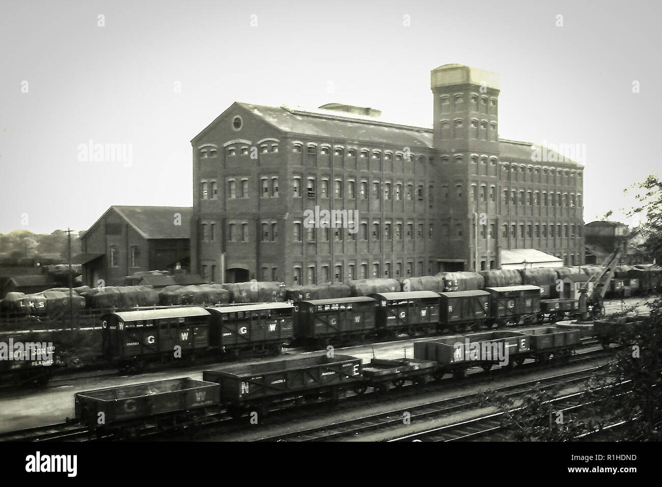 The old railway yard buildings Didcot Stock Photo - Alamy