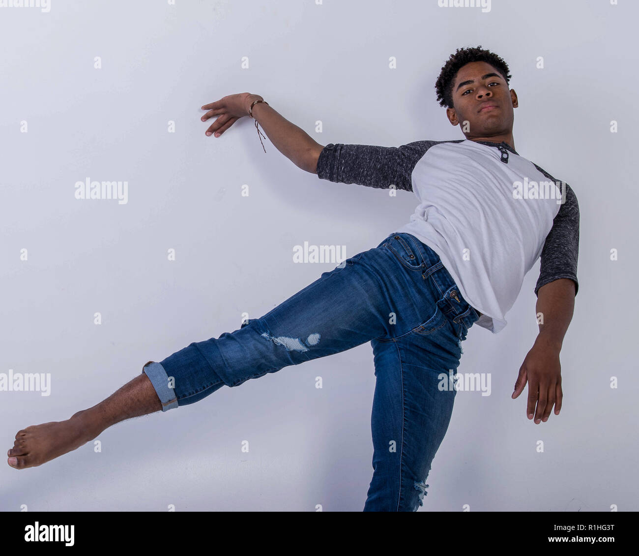 Model dancer hi-res stock photography and images - Alamy