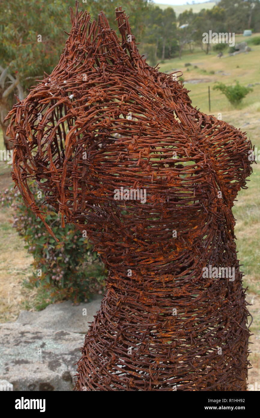 Wire art hi-res stock photography and images - Alamy
