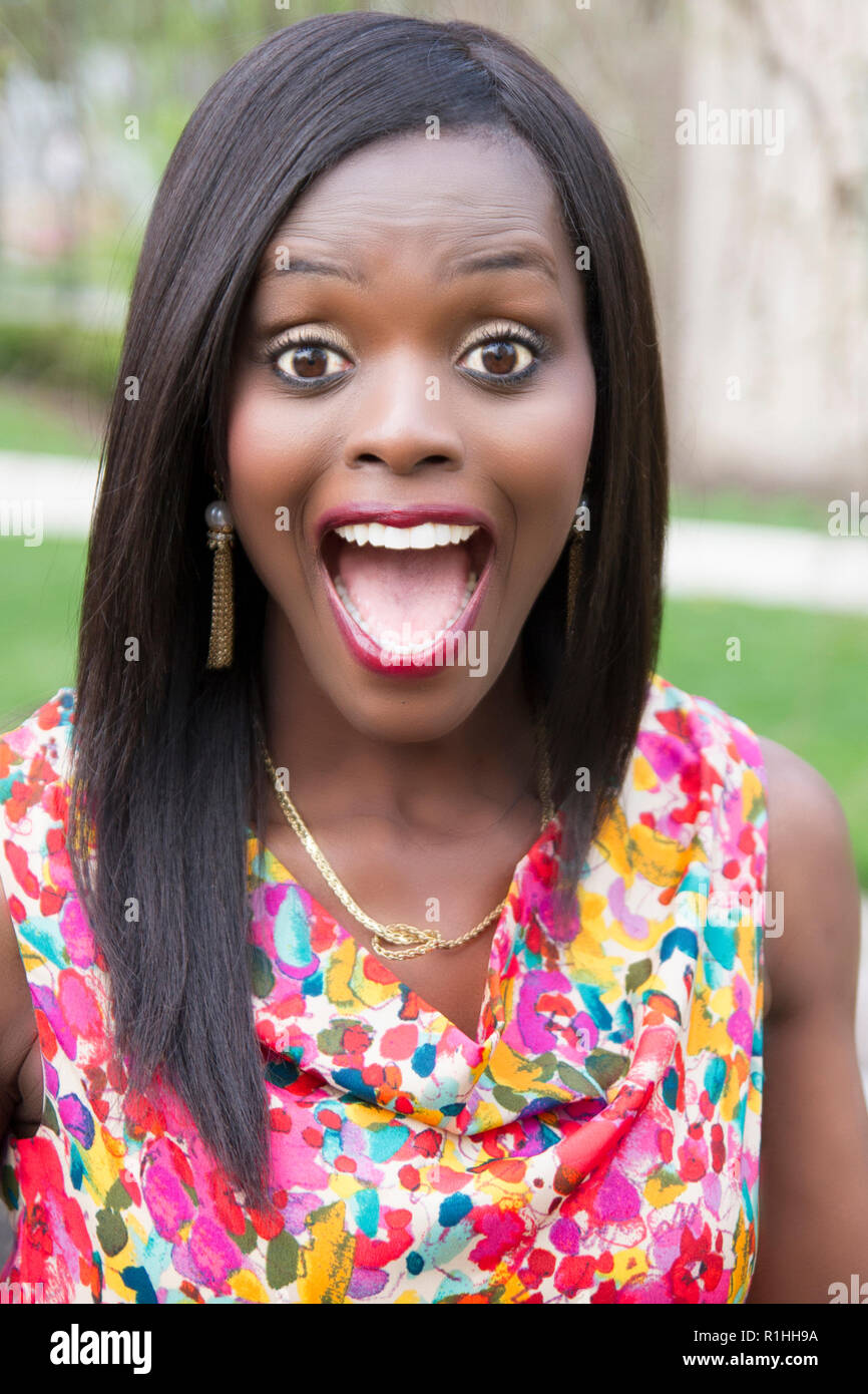 Woman with surprised expression hi-res stock photography and images - Alamy