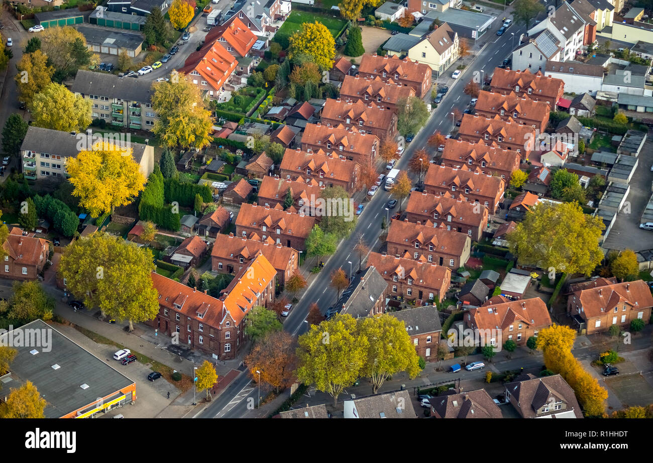 Mining camp hi-res stock photography and images - Alamy