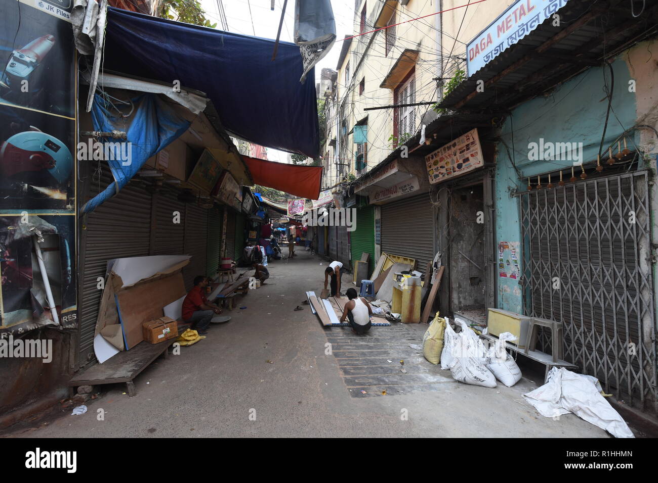Netaji Subhas road adjacent lane, Burrabazar, Kolkata, India Stock ...
