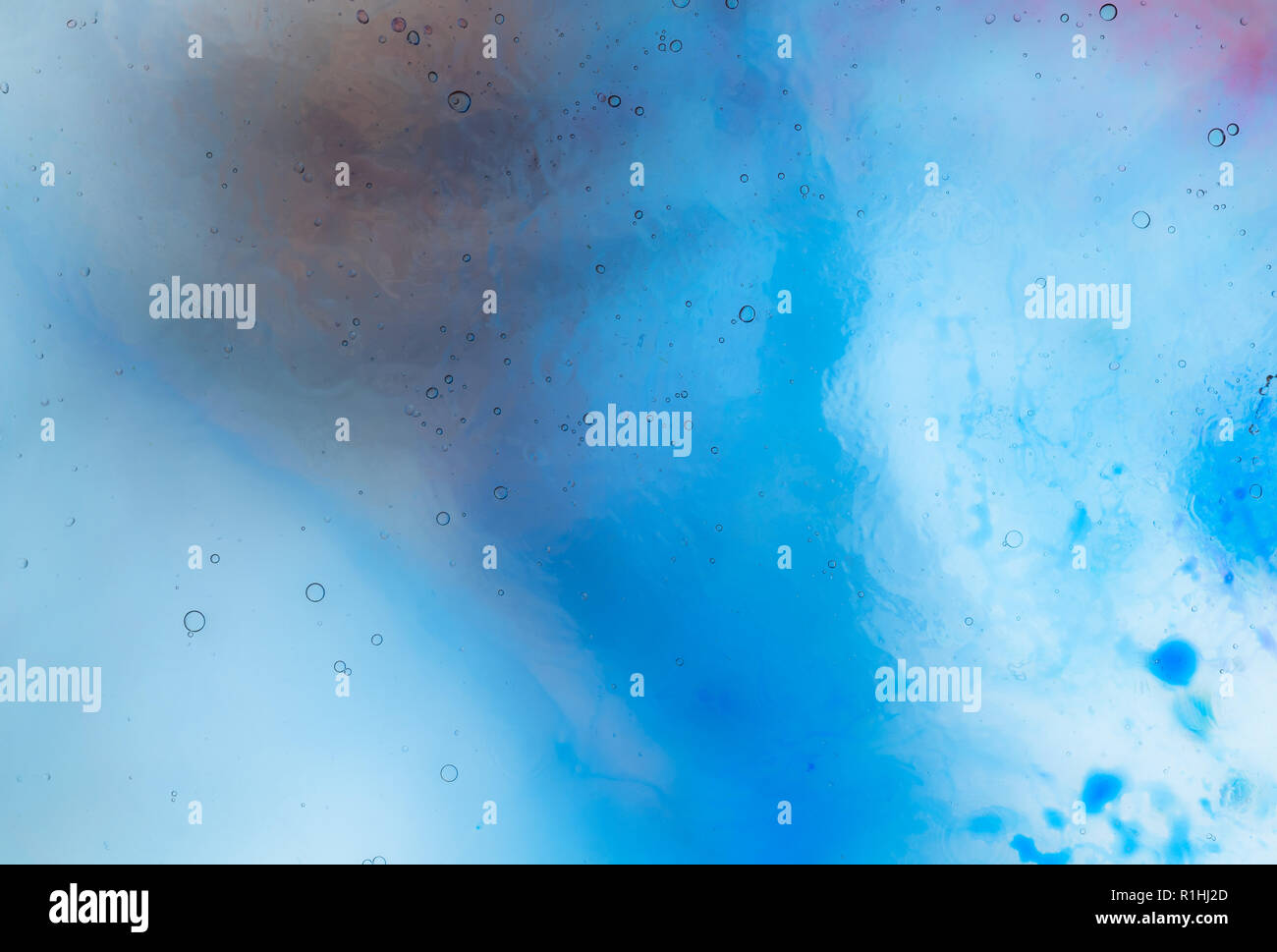 Paint splatter bubbles background hi-res stock photography and images ...