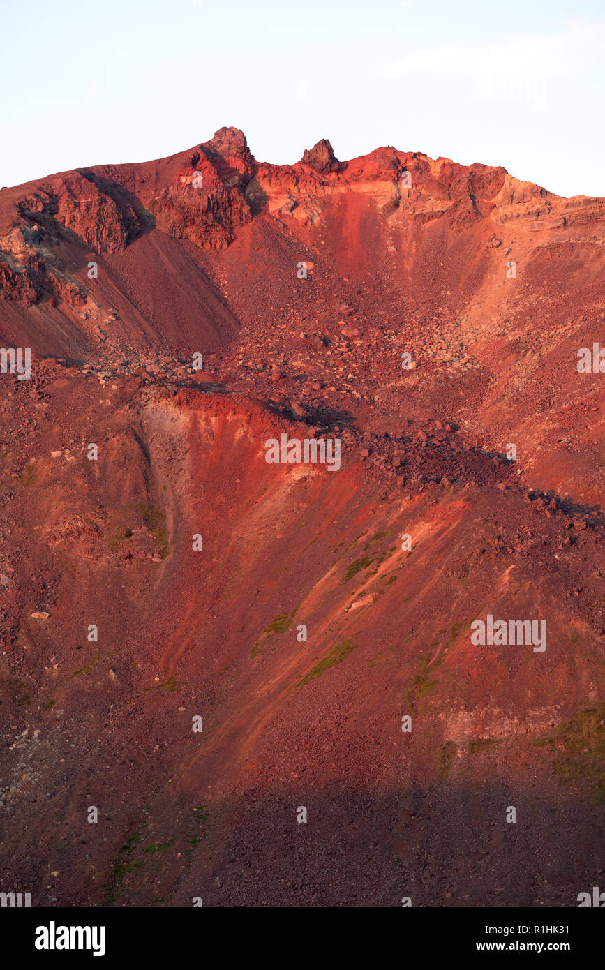 Twin Mountain Peaks High Resolution Stock Photography and Images - Alamy