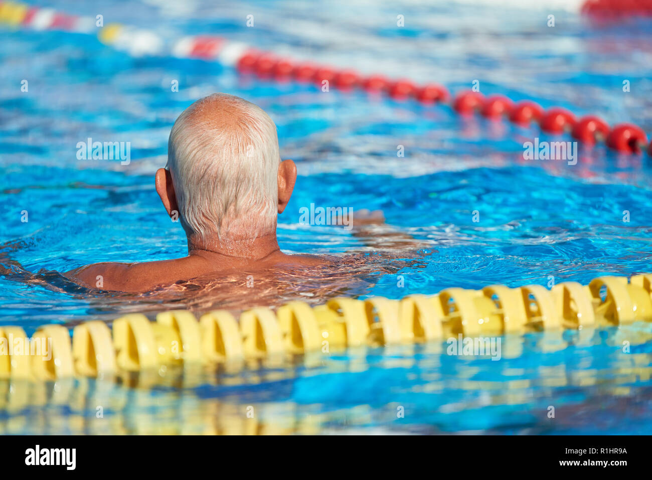 Seniors swimming pool hi-res stock photography and images - Alamy