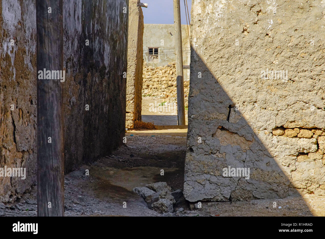 Abandoned traditional Omani house in Mirbat, Dhofar region, Oman Stock ...
