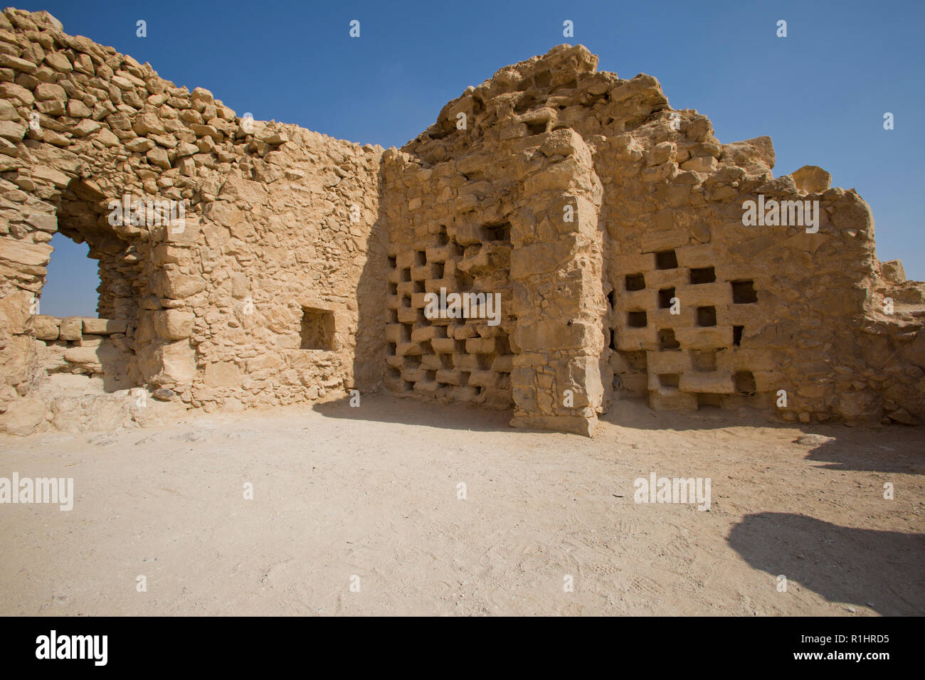 Roman columbarium hi-res stock photography and images - Alamy