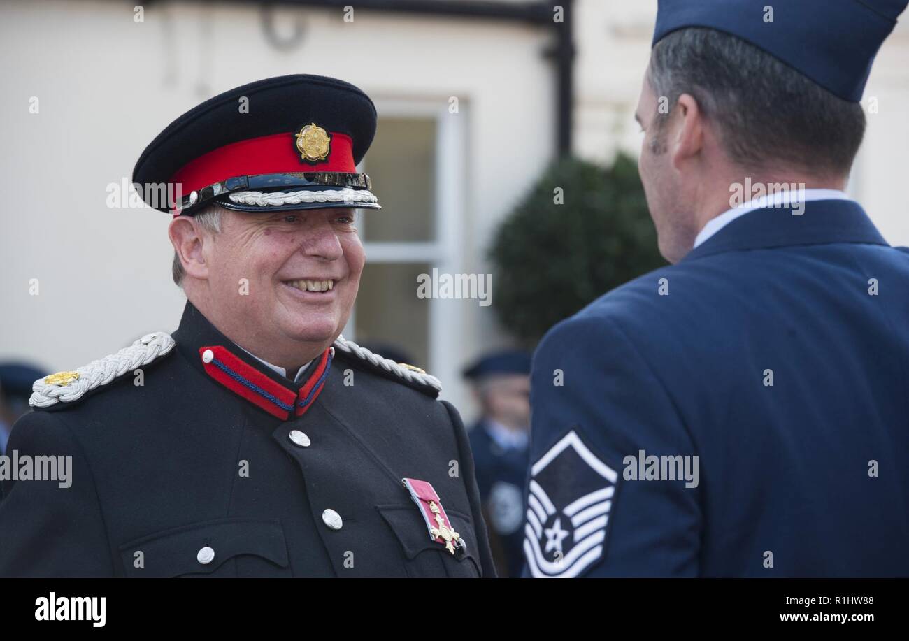 Deputy Lieutenant John Bridge speaks with U.S. Air Force Airmen of the ...