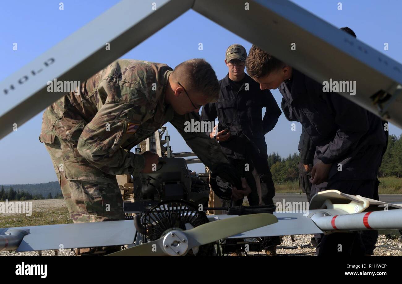 Army shadow uav hi-res stock photography and images - Alamy