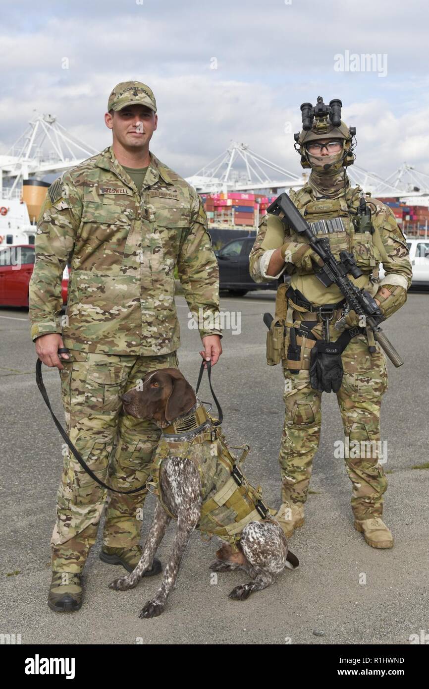 Coast Guard members from the Maritime Security Response Team (MSRT ...