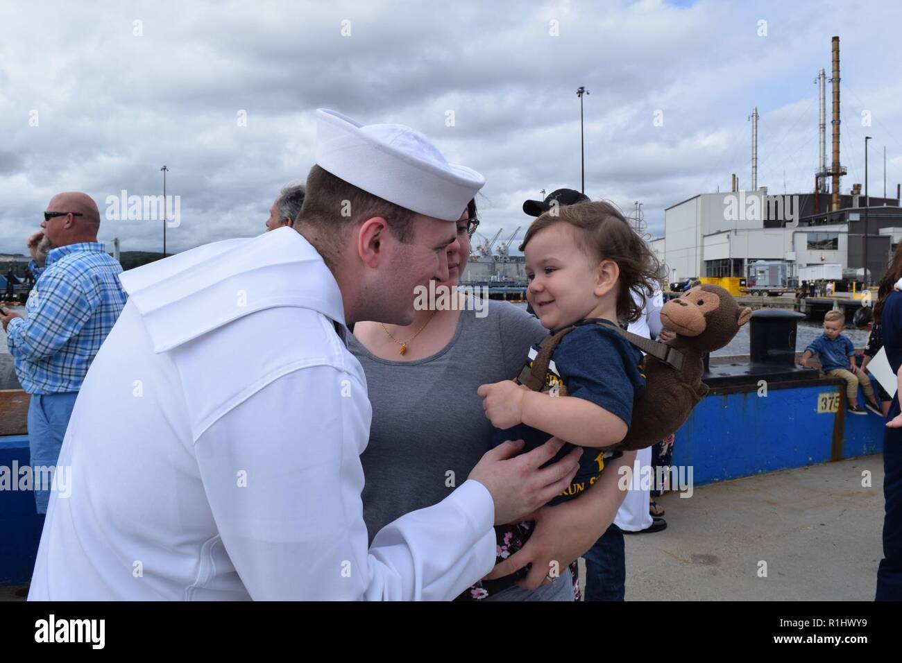 Uss california ssn 781 hi-res stock photography and images - Alamy