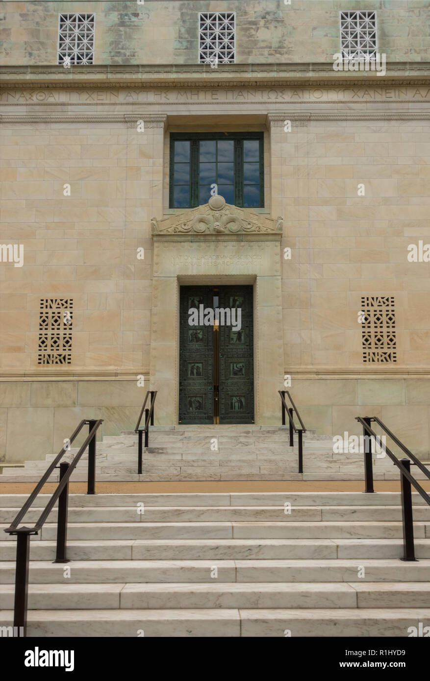 National academy of sciences u s hi-res stock photography and images ...