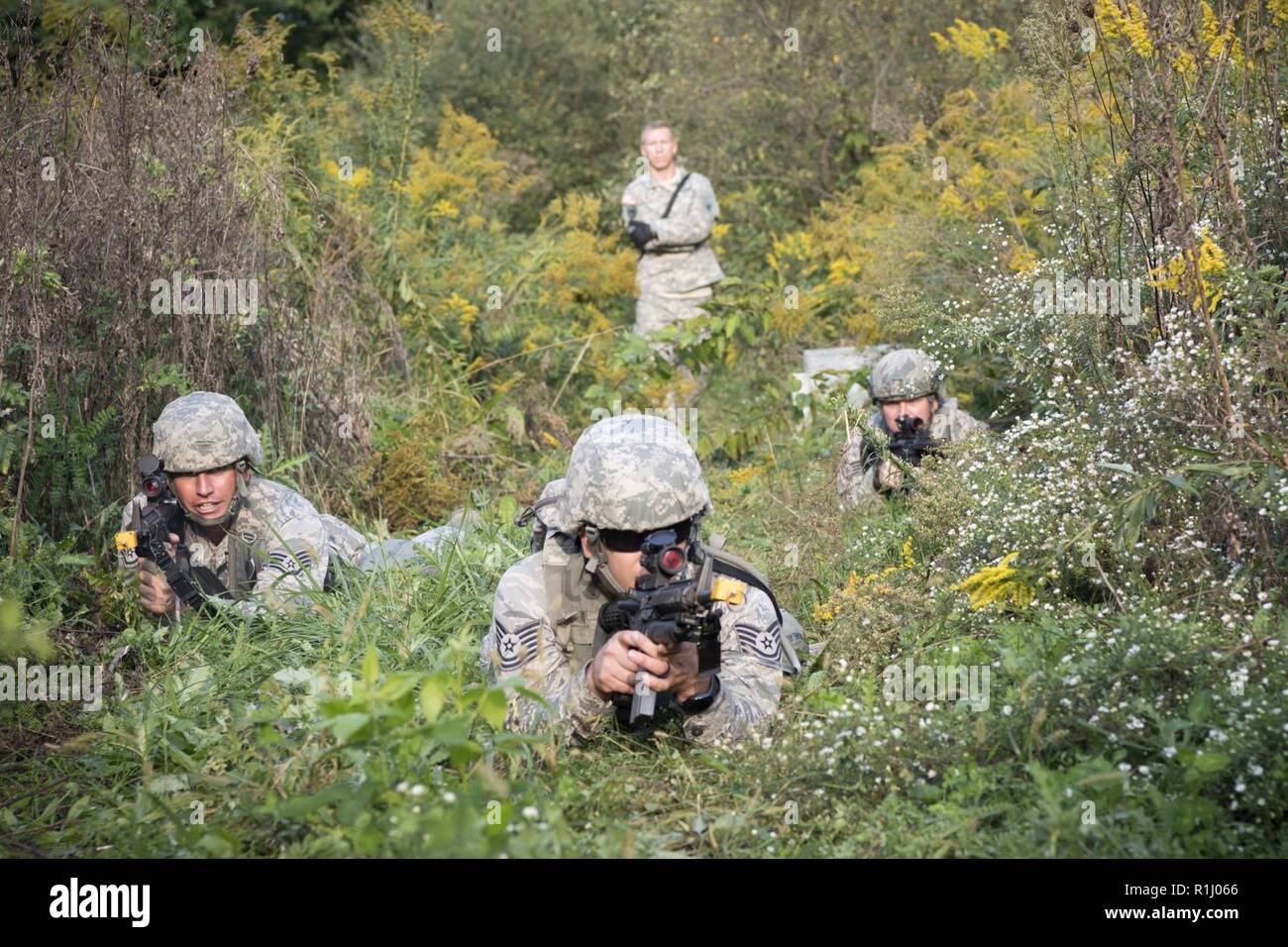 316th wing hi-res stock photography and images - Alamy