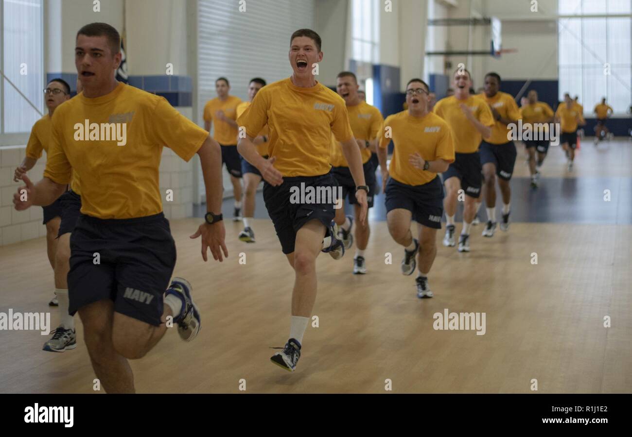 GREAT LAKES, Ill. (Sept. 25, 2018) Recruits run sprints during a "pride ...