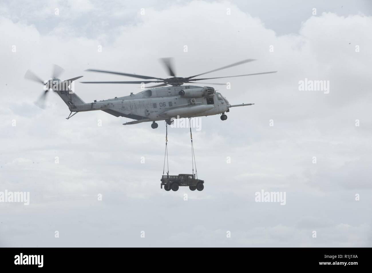 Marine aviaiton weapons and tactics squadron one mawts 1 hi-res stock ...