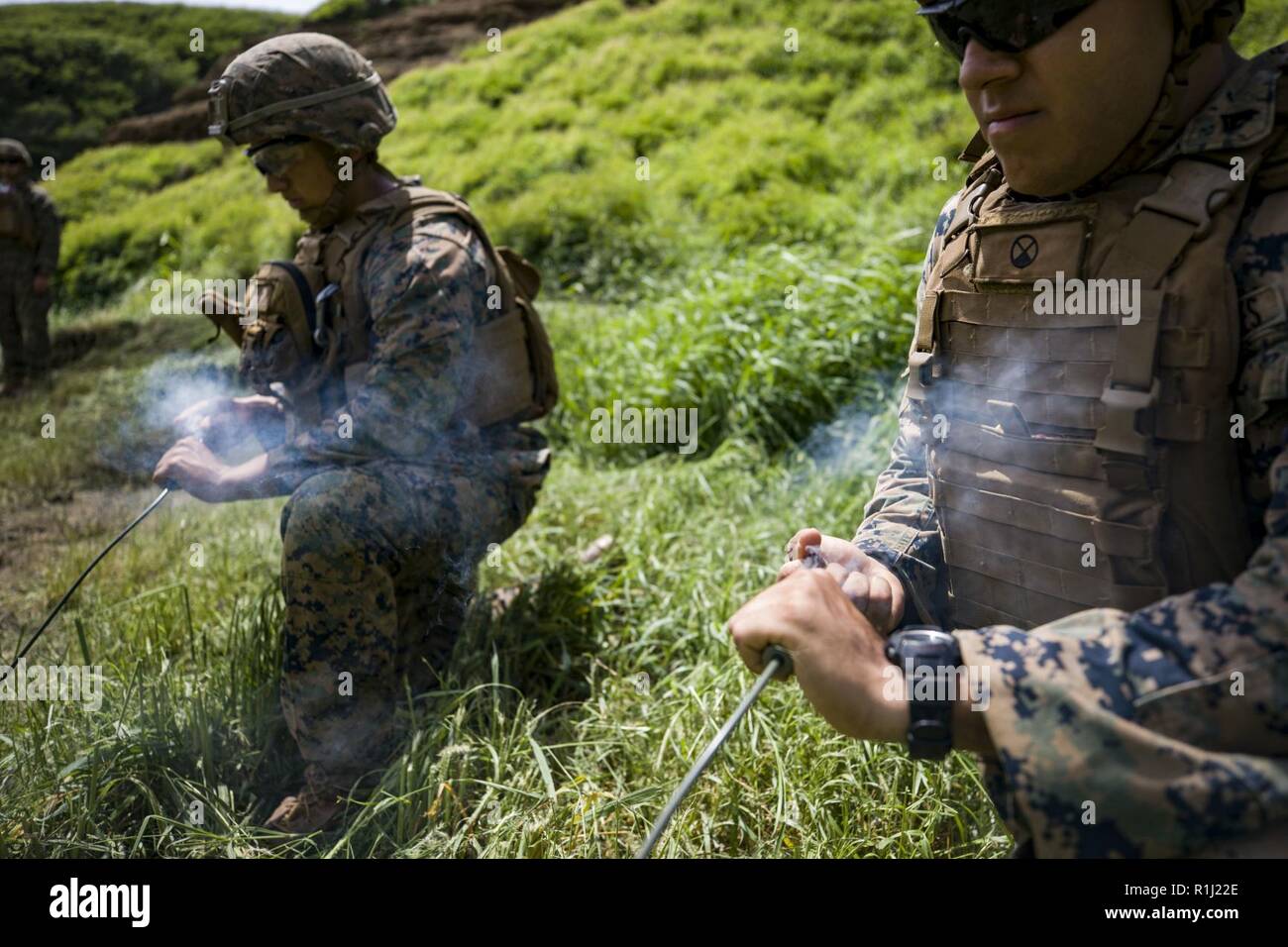 C 4 plastic explosives hi-res stock photography and images - Alamy