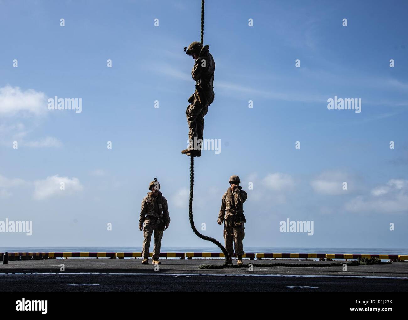 Us army indian scout hi-res stock photography and images - Alamy